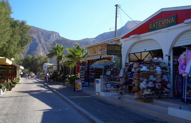 Kamari - Besøg Kamari på Santorini